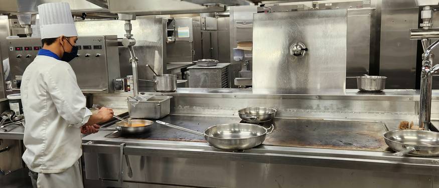Cross-Contamination Examples & Prevention: Ontario Kitchen Food Safety ...